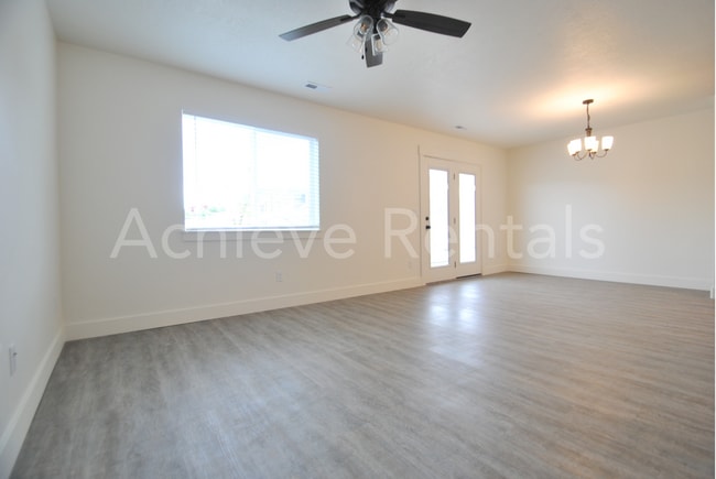 Mountain-View Townhome | 30 Minutes to Ogden & Close to Snowbasin - 786 ...