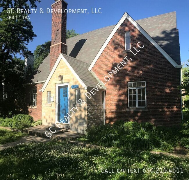 ***HOMEWOOD SFH / 3 BDRMS / HARDWOOD / UPD... - 17820 Tipton Ave ...