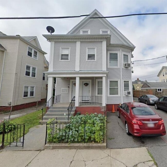15 Myrtle St - 15 Myrtle St Pawtucket RI 02860 | Apartment Finder