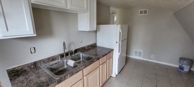 4245 Holt Rd - 4245 Holt Rd Holt MI 48842 | Apartment Finder