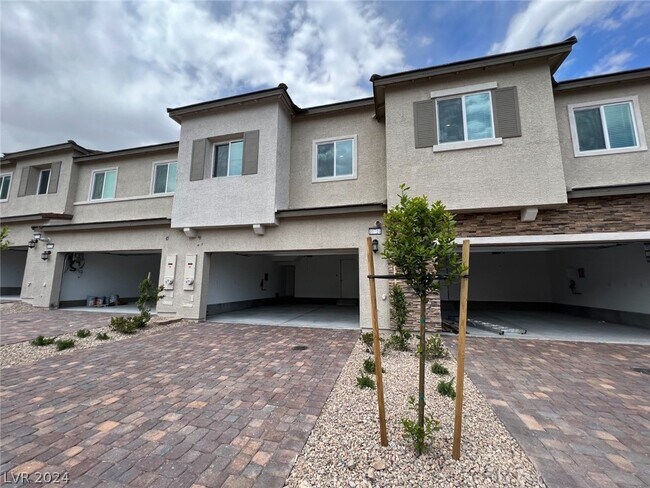 10714 Bendmore Ct - 10714 Bendmore Ct Las Vegas NV 89166 | Apartment Finder