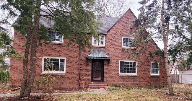 721 S Military St - 721 S Military St Dearborn MI 48124 | Apartment Finder