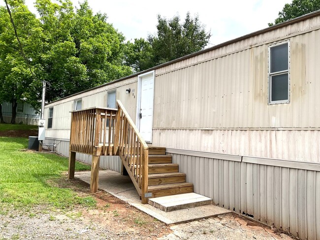 Mobile Home For Rent - 115 Davis St Lincolnton NC 28092 | Apartment Finder