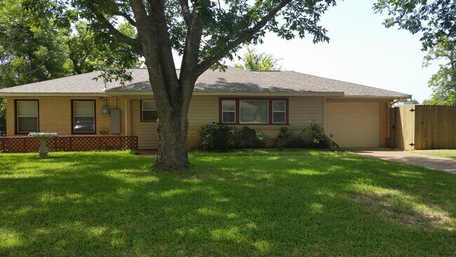 106 Bellview Dr - 106 Bellview Dr Palestine TX 75803 | Apartment Finder