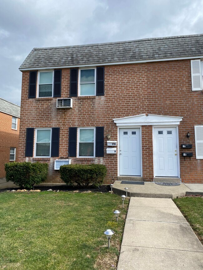 17 S Manor Rd - 17 S Manor Rd Broomall PA 19008 | Apartment Finder