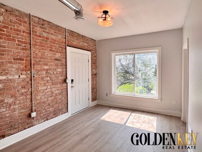 7504 Cameron St - 7504 Cameron St Detroit MI 48211 | Apartment Finder