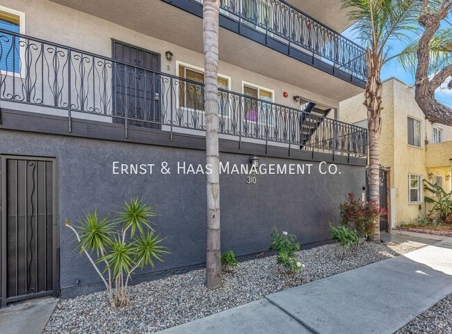 Wonderful 2 Bed, 2 Bath Condo in Vibrant L... - 310 Olive Ave Long ...