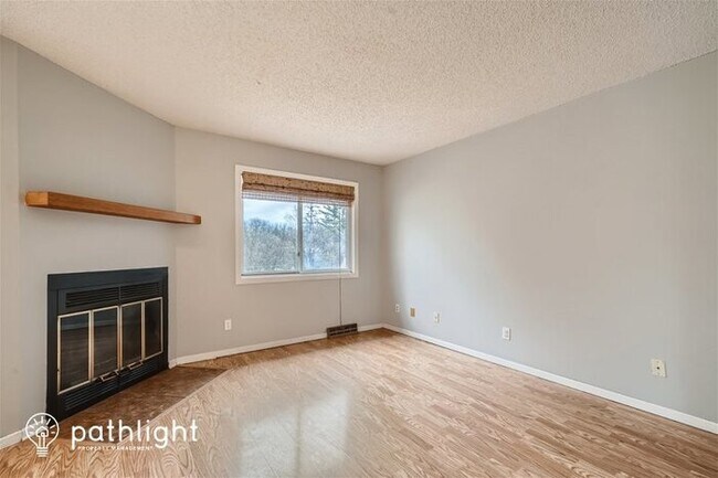 10385 Bluebird Street Northwest, Coon Rapi... - 10385 Bluebird St NW ...