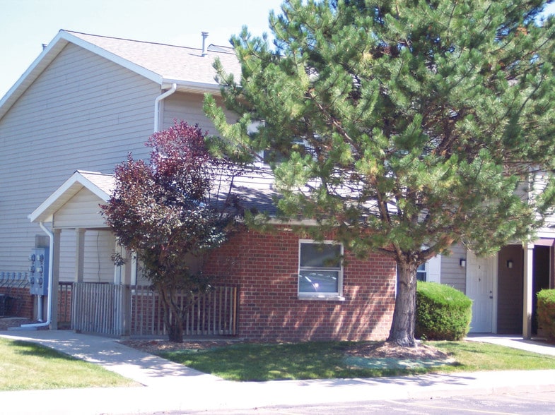 Summertree Rental Residences - 711 Orlando Ave Normal IL 61761 ...