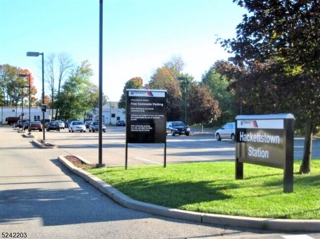 256 Main St - 256 Main St Hackettstown NJ 07840 | Apartment Finder