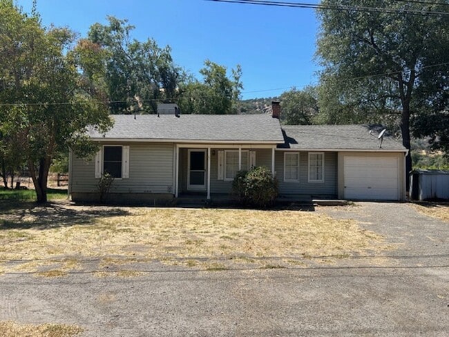 Upcoming home in Three Rivers with beautif... - 43609 N Fork Dr Three ...