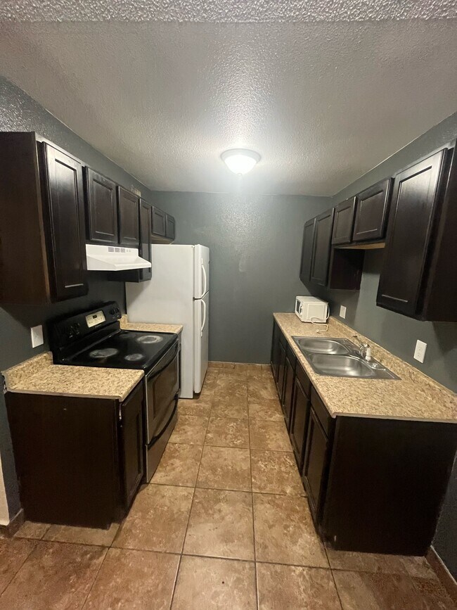2321 Ellis St - 2321 Ellis St North Las Vegas NV 89030 | Apartment Finder