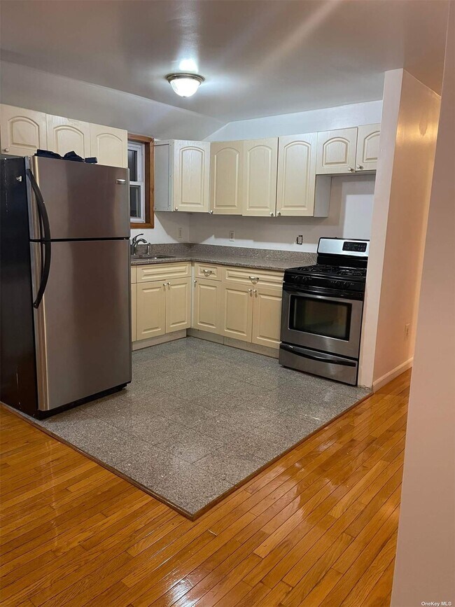 137-40 Sloan St - 137-40 Sloan St Queens NY 11413 | Apartment Finder