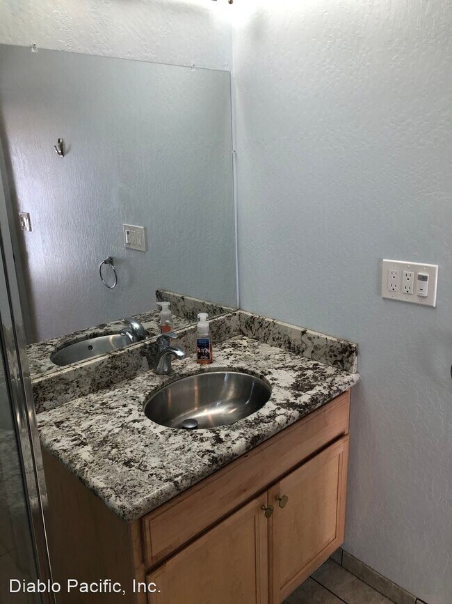 1 br, 1 bath House - 1314 Rose Street - 1314 Rose St Crockett CA 94525 ...