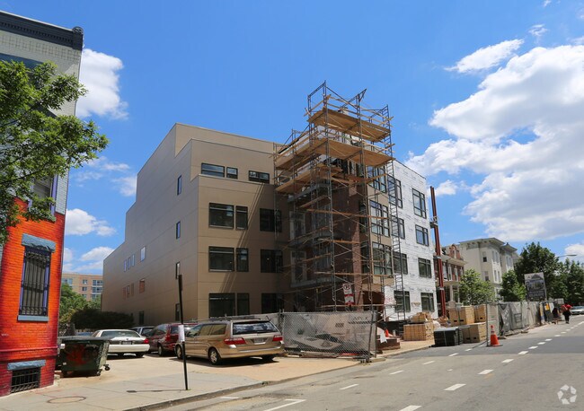 The Apex - 3035 15th St NW Washington DC 20009 | Apartment Finder