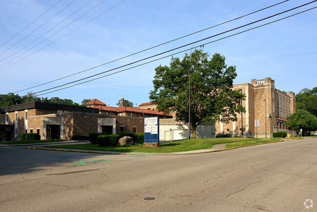 Stouder Center - 1100 Wayne St Troy OH 45373 | Apartment Finder