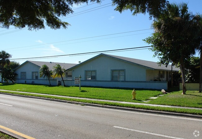 Margate Apartments - 451-471 Banks Rd Margate FL 33063 | Apartment Finder