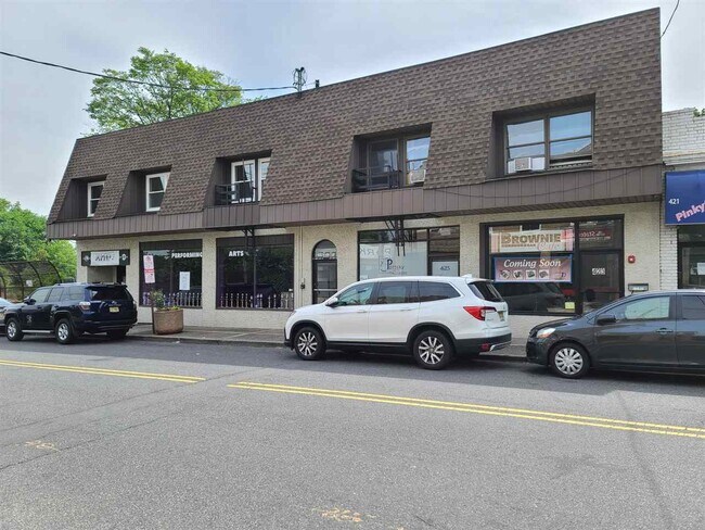 1 Queen Anne Rd - 1 Queen Anne Rd Bogota NJ 07603 | Apartment Finder