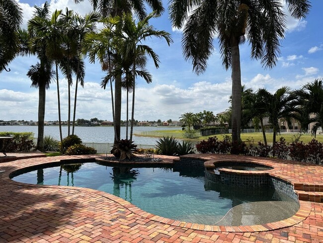 Gorgeous 5 Bedroom house in Sunset Lakes -... - 4166 SW 190th Ave ...