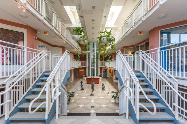 Commodore Inn The Grove - 3162 Commodore Plz Coconut Grove FL 33133 ...