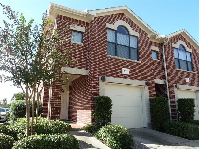 5941 S Loop E - 5941 S Loop E Houston TX 77033 | Apartment Finder