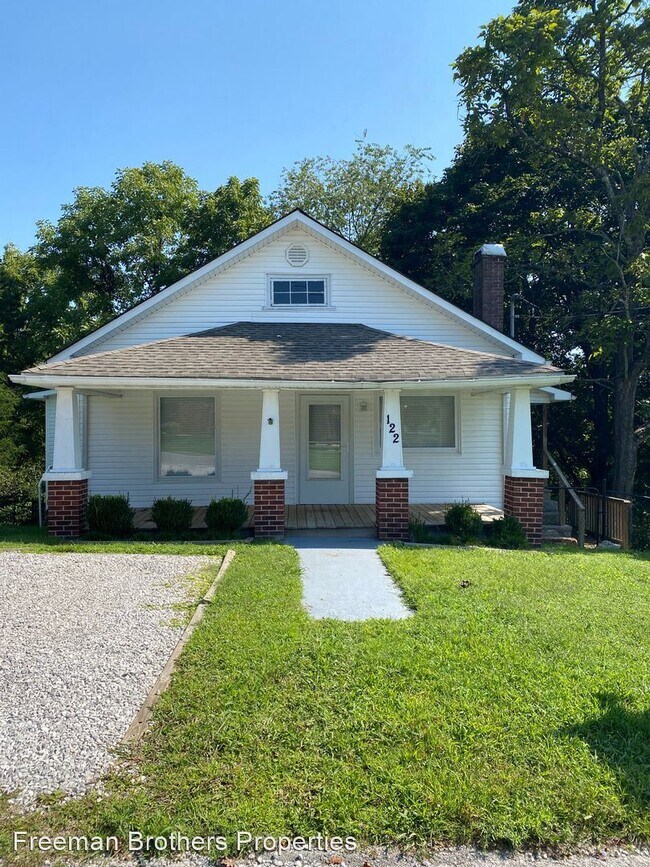 3 br, 3 bath House - 122 Bishop Street - 122 Bishop St Corbin KY 40701 ...