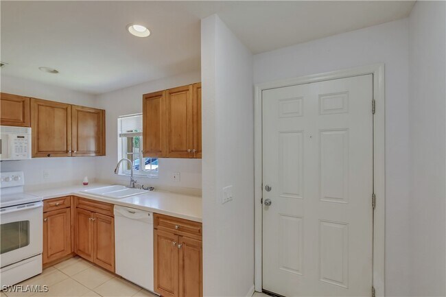 9445 Ivy Brook Run - 9445 Ivy Brook Run Fort Myers FL 33913 | Apartment ...