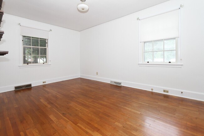 1733 Augusta Rd - 1733 Augusta Rd West Columbia SC 29169 | Apartment Finder