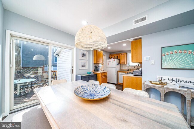 706 E 6th St - 706 E 6th St Ocean City NJ 08226 | Apartment Finder