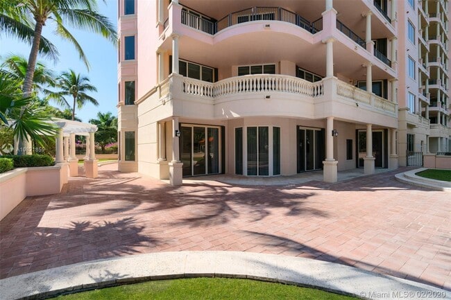 13621 Deering Bay Dr - 13621 Deering Bay Dr Coral Gables FL 33158 ...