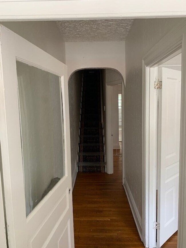 814 W. King St. - 814 W King St York PA 17401 | Apartment Finder