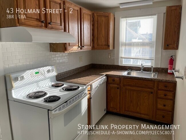 43 Holman Street - 43 Holman St Attleboro MA 02703 | Apartment Finder