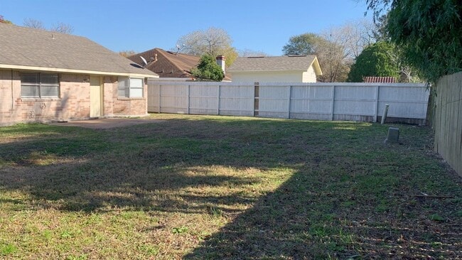 6811 Winding Trace Dr - 6811 Winding Trace Dr Houston TX 77086 ...