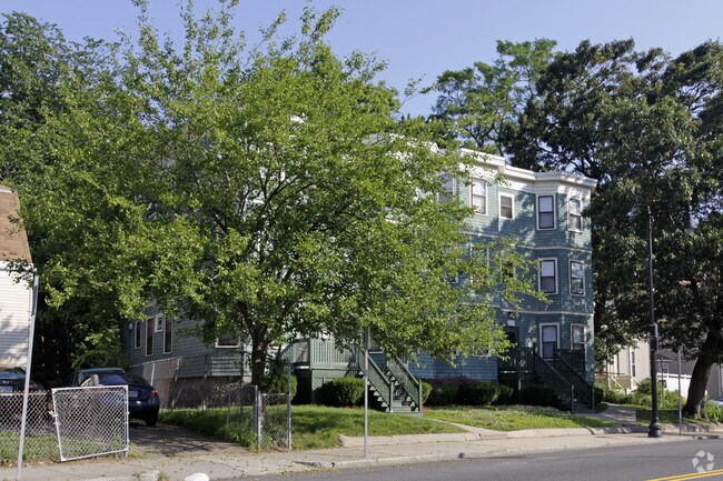 Codman Square Apartments - 225-227 Norfolk St Boston MA 02124 ...