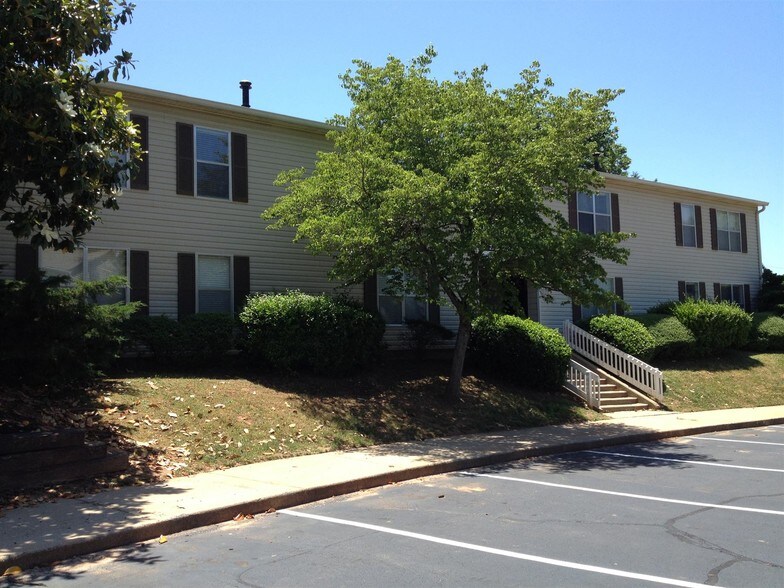 Anderson Crossing Apartments - 320 E Beltline Rd Anderson SC 29621 ...
