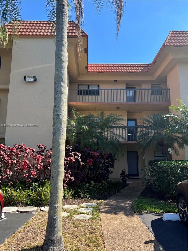 200 Jacaranda Country Club Dr - 200 Jacaranda Country Club Dr ...