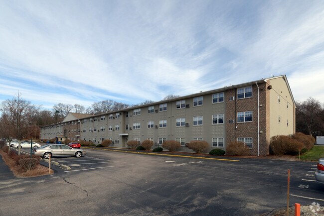 Spring Villa - 20 McGuire Rd Providence RI 02904 | Apartment Finder