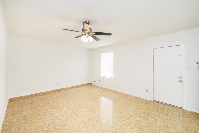 1005 Andrew Ave - 1005 Andrew Ave Laredo TX 78045 | Apartment Finder