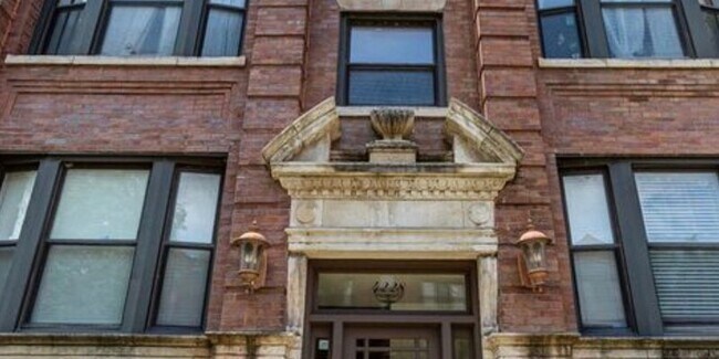 Champlain - 4220 S Champlain Ave Chicago IL 60653 | Apartment Finder