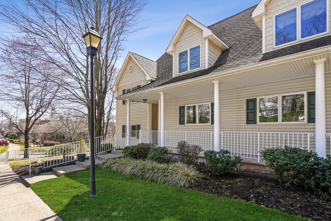 185 Town Center Dr - 185 Town Center Dr Warren NJ 07059 | Apartment Finder