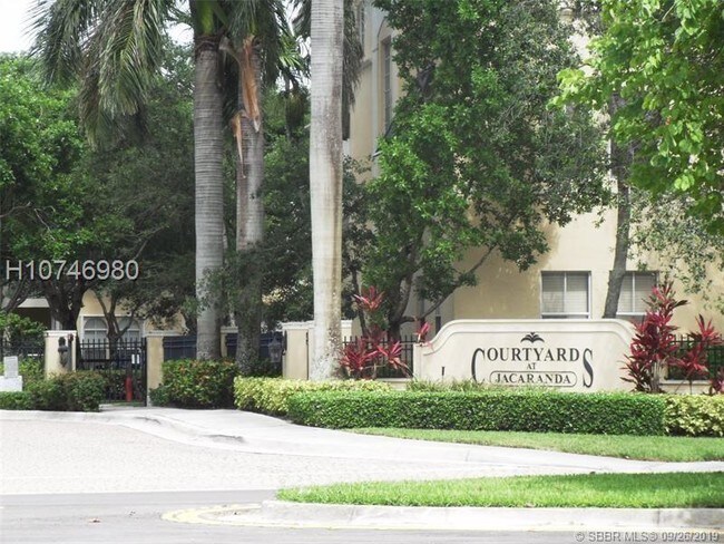 100 Jacaranda Country Club Dr - 100 Jacaranda Country Club Dr ...