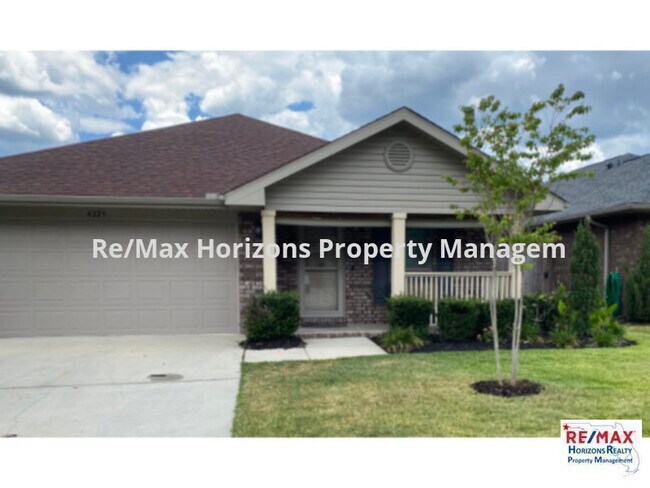 Pace Home with Solar Panels - 4225 Hazelhurst Dr Pace FL 32571 ...