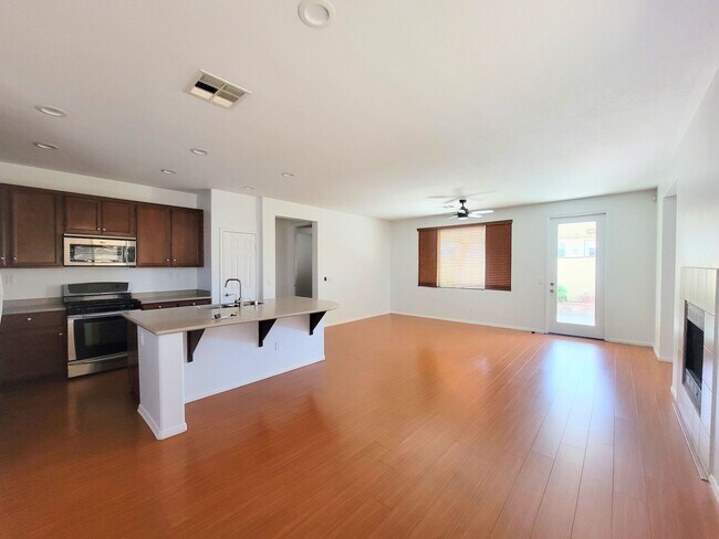 Gorgeous Single Story Home in Gated Community - Pool - 16635 ESCAVERA ...