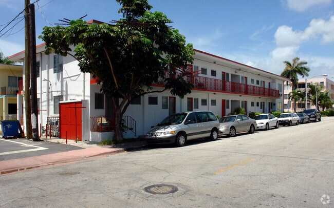 Rachel's Corner Apartments - 1145 Euclid Ave Miami Beach FL 33139 ...