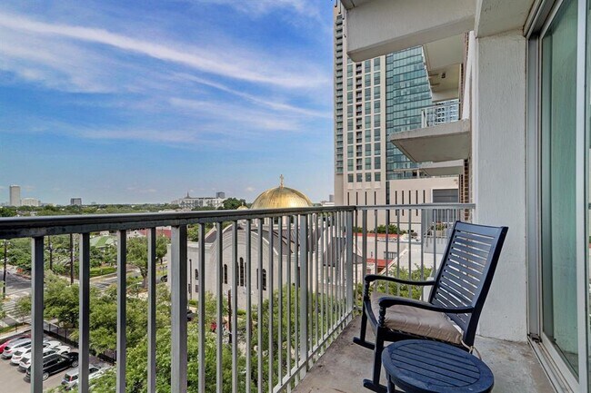 3600 Montrose Blvd - 3600 Montrose Blvd Houston TX 77006 | Apartment Finder