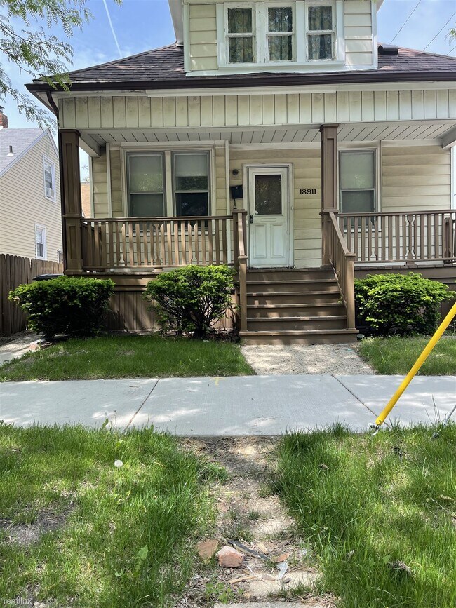 3 br, 1 bath House - 18911 Dean Avenue - 18911 Dean Ave Detroit MI ...