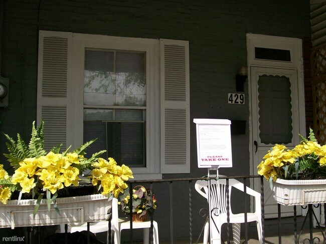 2 br, 2 bath Townhome - 429 New Elm St row... - 429 New Elm St ...