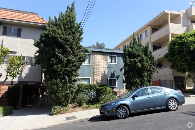 11521 Rochester Ave - 11521 Rochester Ave Los Angeles CA 90025 ...