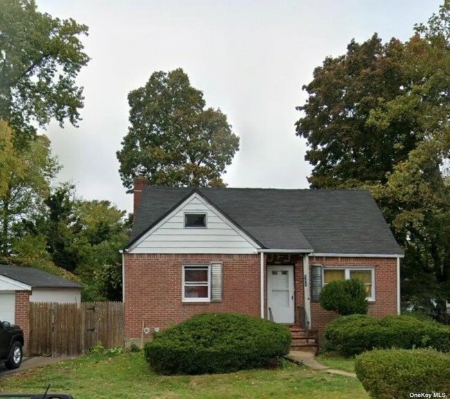 460 Chester St - 460 Chester St Uniondale NY 11553 | Apartment Finder