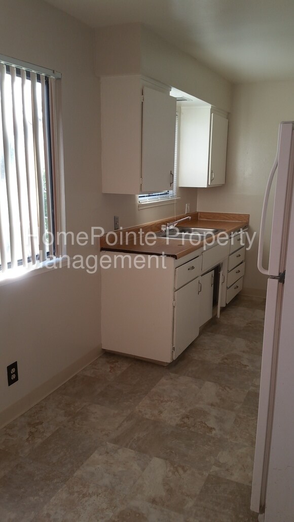 2125 North Ave - 2125 North Ave Sacramento CA 95838 | Apartment Finder